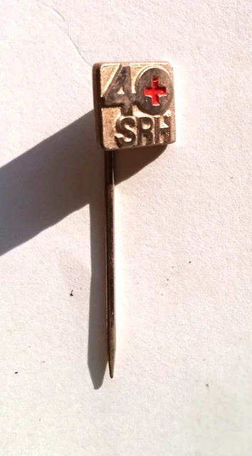 VINTAGE PIN BADGE BLOOD DONOR RED CROSS Yugoslavia 40 ANNIVERSARY BLOOD ...
