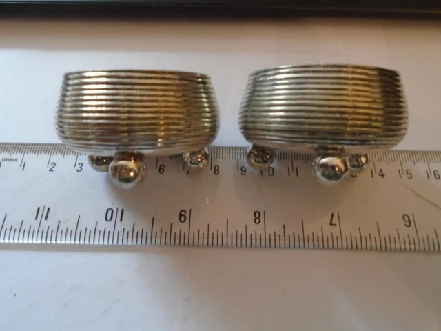 [S33] 2 WHITE Metal salt pots, no marks or liners with ball feet 5cm ...