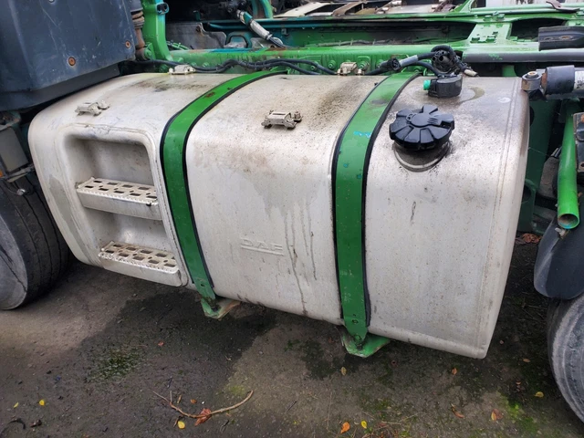 DAF XF/CF FUEL Tank Diesel Tank £240.00 - PicClick UK