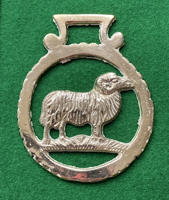 HORSE BRASS - Sheep Ram In Circular Mount - 104g £2.99 - PicClick UK