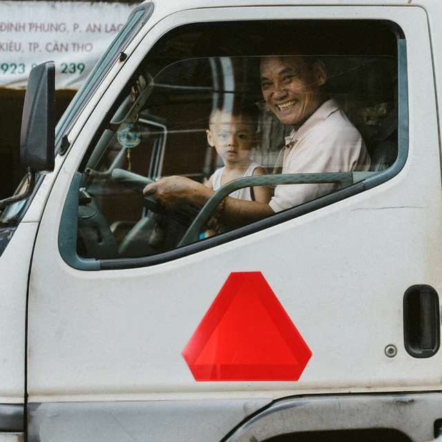 PANNEAU DE VOITURE à lent, Triangle réfléchissant, panneau de EUR 17,89 ...