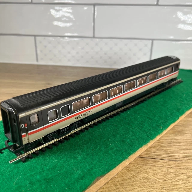 HORNBY R.453 INTERCITY BR Mk.4 Open Coach - 00 Gauge - Model Railway ...