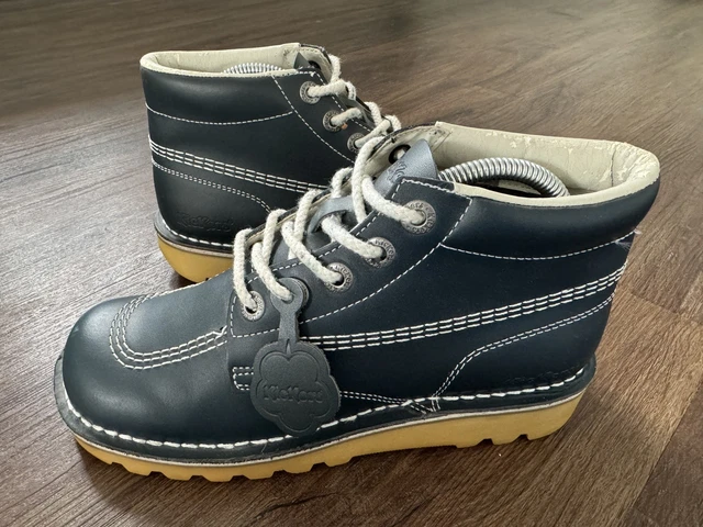 KICKERS KICK CLASSIC Mens Leather Chukka Boots, Navy Blue - Size 6 £52. ...