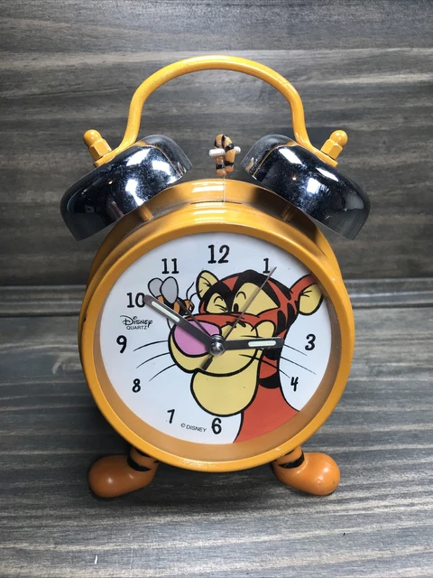 DISNEY QUARTZ WINNIE The Pooh Alarm Tigger Clock Double Bell Works £12. ...