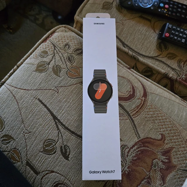SAMSUNG GALAXY WATCH 7 40mm Green - Bluetooth Wi-Fi GPS Boxed £175.00 ...