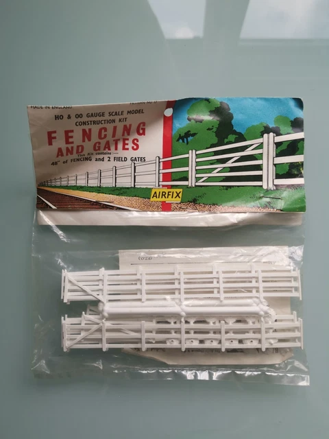 AIRFIX HO & OO Gauge Scale Model Construction Kit Fencing & Gates ...
