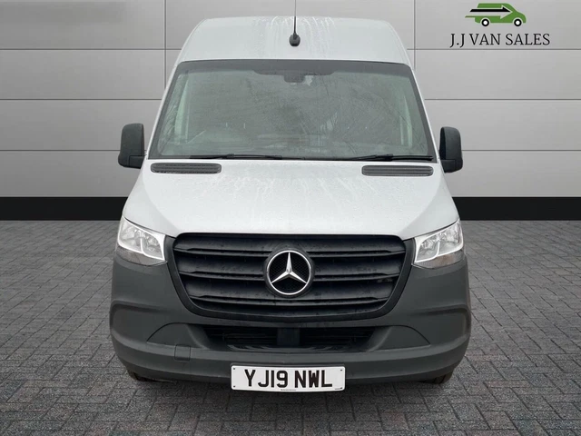 2019 MERCEDES-BENZ SPRINTER 3.5t H2 Van PANEL VAN DIESEL Manual £10,495 ...
