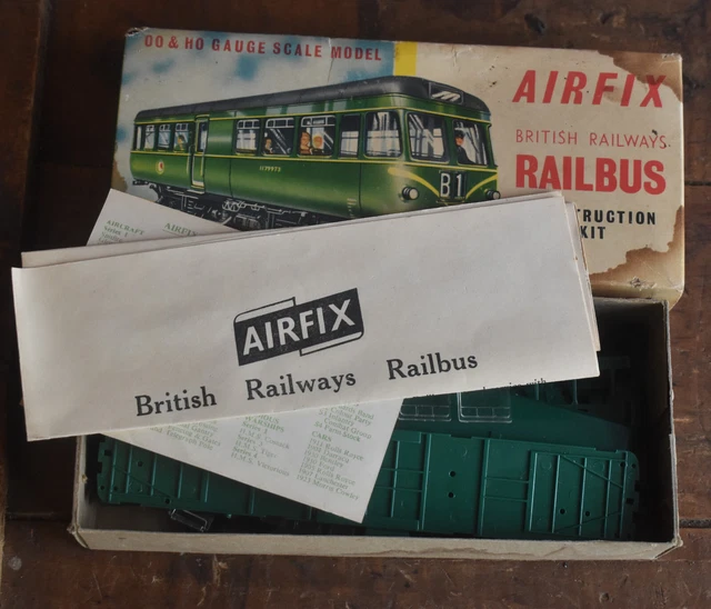 VINTAGE 1960S BRITISH Railways Railbus Airfix Bus HO Scale Model Kit ...