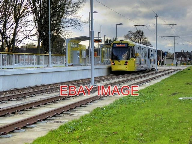 PHOTO METROLINK Bombardier Tram Number 3086 Waits At The Robinswood ...