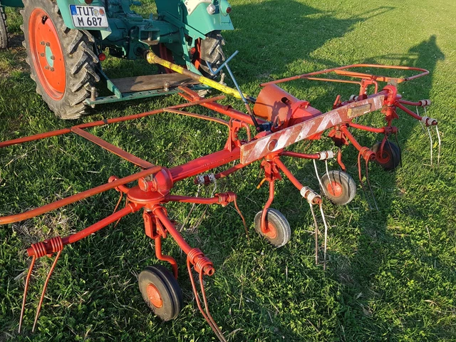 KREISELHEUER FAHR KH4 L gezogen 4 Kreisel Zustand TOP, Kreisler ...