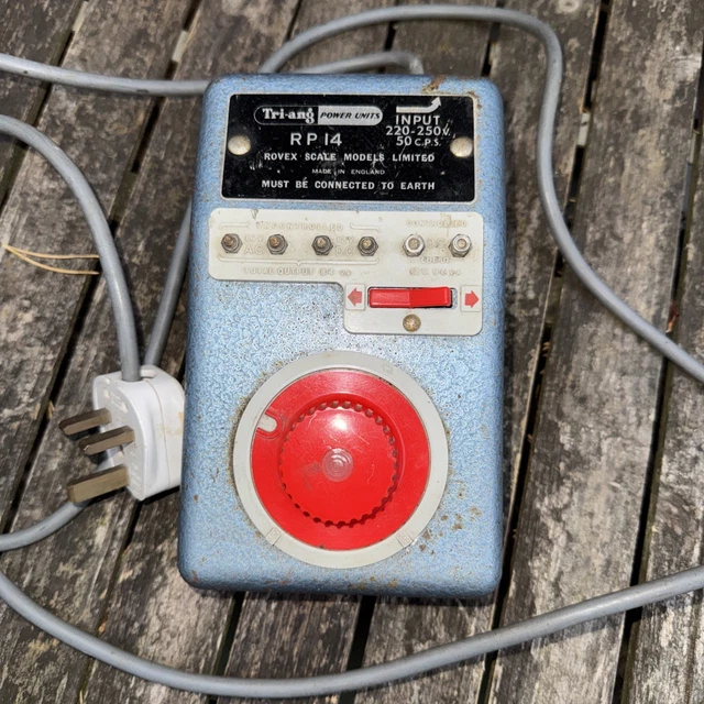 VINTAGE TRI-ANG MODEL Railway Power Unit RP14 - OO Gauge £9.00 ...