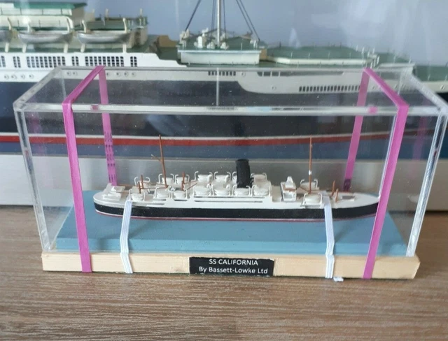 WOODEN MODEL SHIP SS California Ocean Liner bassett lowke Rare ...