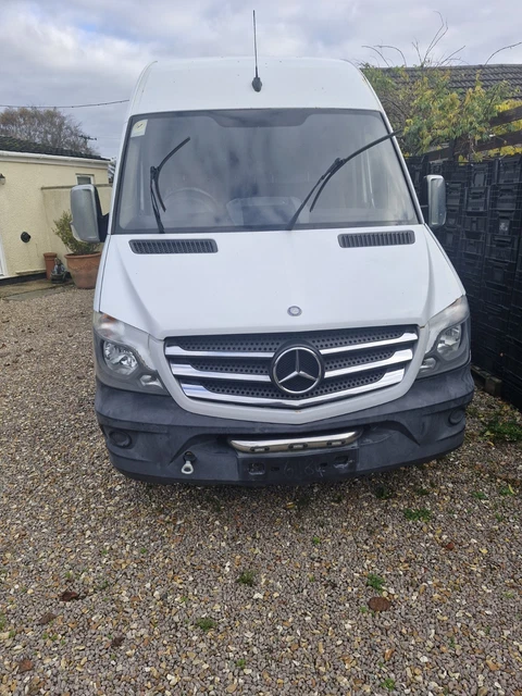 MERCEDES SPRINTER LWB Fridge Van Spares Or Repair No VAT £1,000.00 ...
