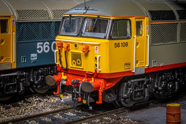 DETAILED PIPES AND Cables for a Class 56 Locomotive - OO Gauge (SET 8 ...