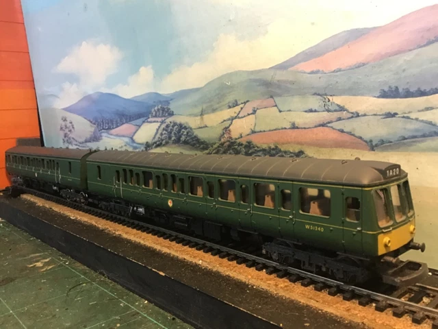 LIMA CLASS 117 D.M.U. 2 car set. B.R green livery. Boxed. £47.48 ...