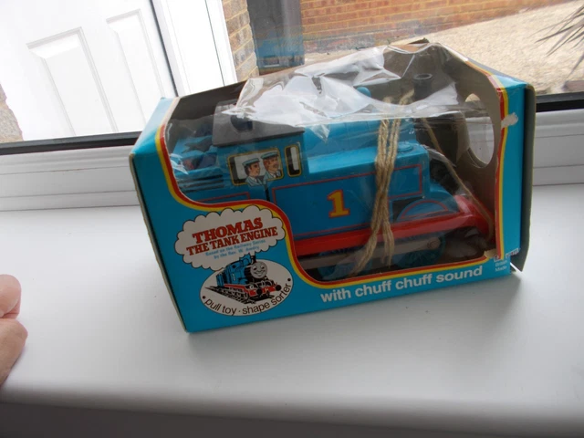 RARE 1984 MERIT Thomas The Tank Engine Pull Along With Set Of Shapes ...
