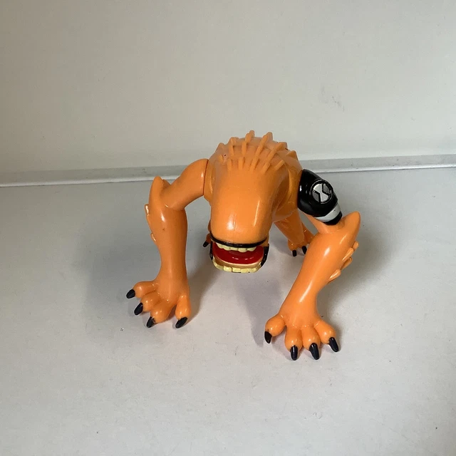 Ben 10 Wildmutt 4 Action Figure Cartoon Network Alien Bandai Alien
