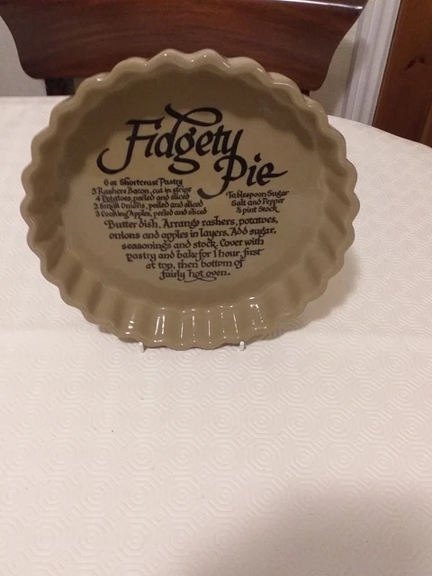 PEARSONS CHESTERFIELD VINTAGE Fidgety Pie Recipe Flan Dish Earthenware ...