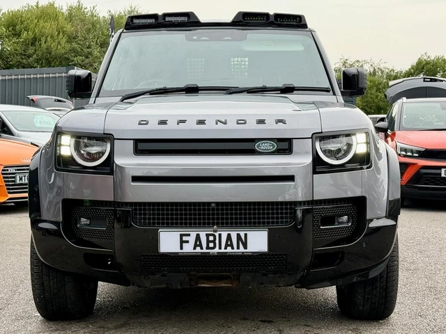 2021 LAND ROVER Defender 90 3.0 **Urban Styling - 3 Seater - 360 Cam* £ ...