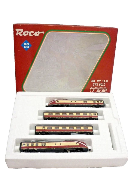 ROCO MODELLEISENBAHN DIESEL - Triebzug - Set 14183 A BR VT 11.5 DB TEE ...