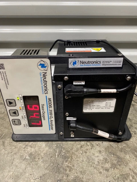 NEUTRONICS MODEL 3100 O2 Analyzer Model : 3100-RSM-LEFT AMAT 0195-14841 ...