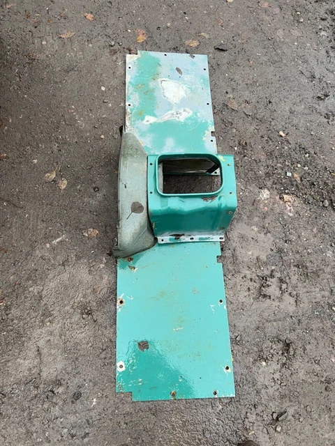 LAND ROVER Defender Lt77 Front Gearbox Cover And Tunnel . £130.00 ...