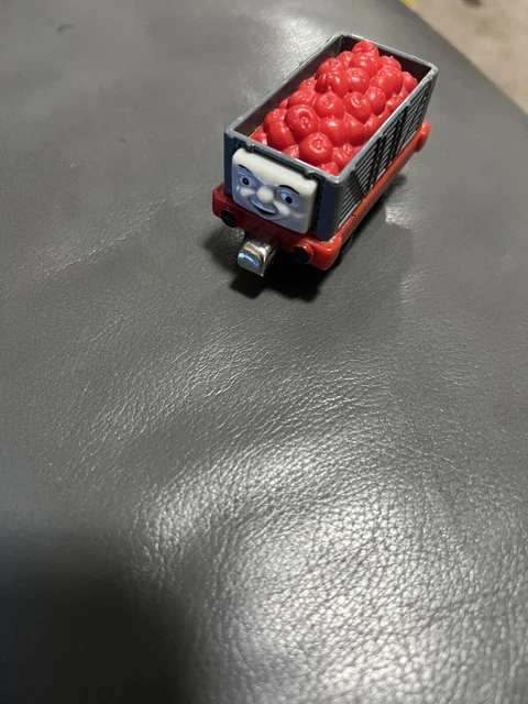 THOMAS & FRIENDS Take Along N Play TROUBLESOME TRUCK Train Car 2006 $21 ...