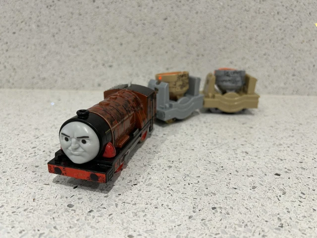 THOMAS AND FRIENDS Trackmaster HURRICANE + 2 trucks molten steel ...