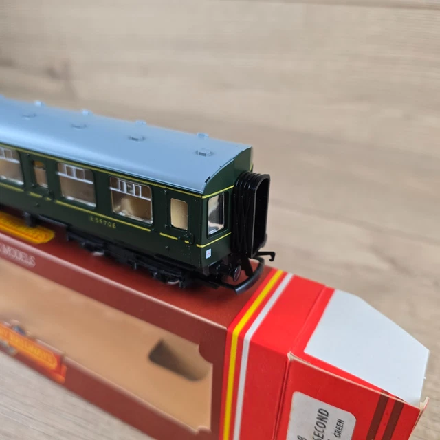 HORNBY R688 BR Trailer Second DMU Coach E59708 Green 00 Gauge Excellent £29.95 - PicClick UK