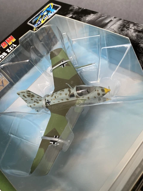 EASY MODEL 1:72 Me 163B Komet WWII Rocket Fighter German Luftwaffe II ...