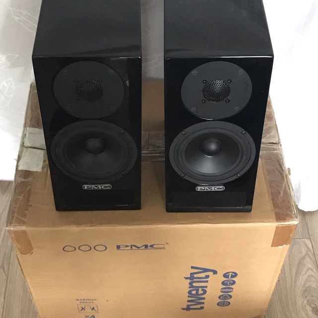 PMC TWENTY 21 Bookshelve Loudspeakers Used In Piano Black Excellent ...