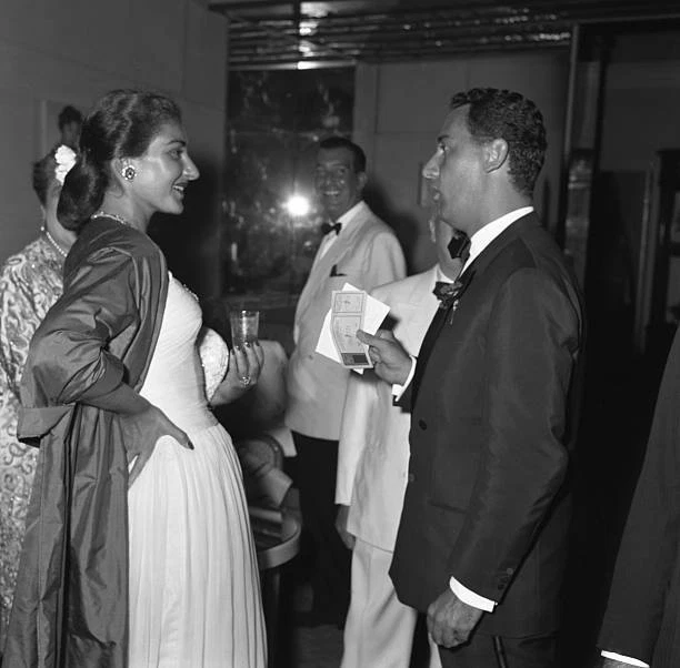 OPERA SINGER MARIA Callas With Alberto Sordi Venice 1969 Old Photo $9. ...