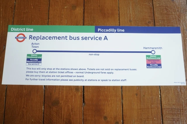 DISTRICT LINE PICCADILLY Line Bus Interior Tube Underground Carriage ...