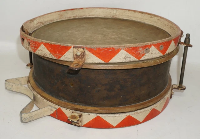 MARCHING DRUM DRUM Wehrmacht WW2 WW2 military ORIGINAL DAMAGED! £75.19 ...