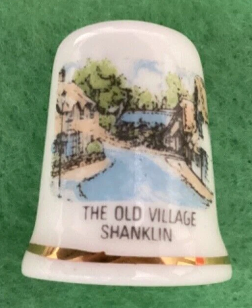 SAMMLER KNOCHEN CHINA Fingerhut Das alte Dorf, Shanklin EUR 4,62 ...