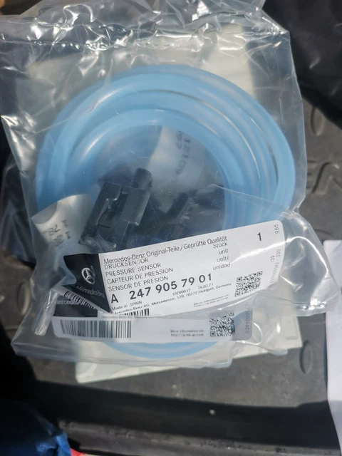 GENUINE MERCEDES 2021 Impact Pressure Sensor A 246 905 79 01 £70.00 ...