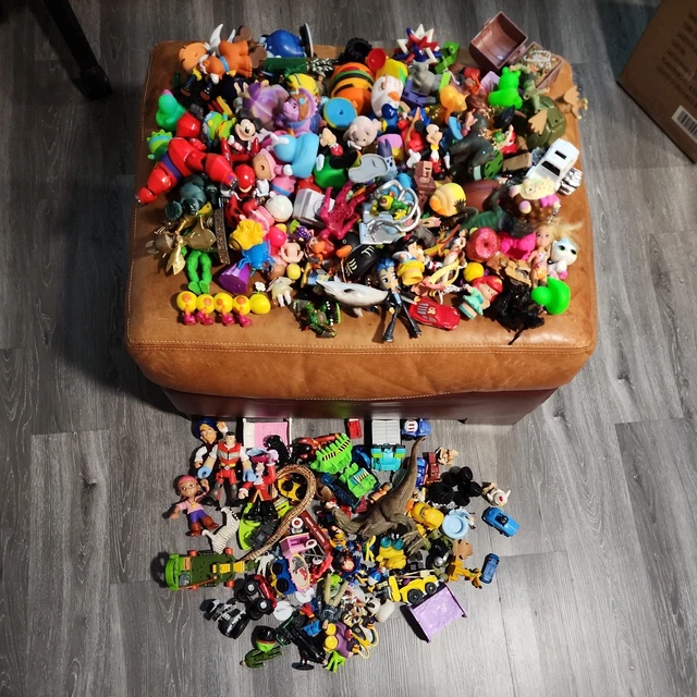 VINTAGE DISNEY & other Cake Toppers Lot 300+ Pvc Mini Figures Toys rare ...