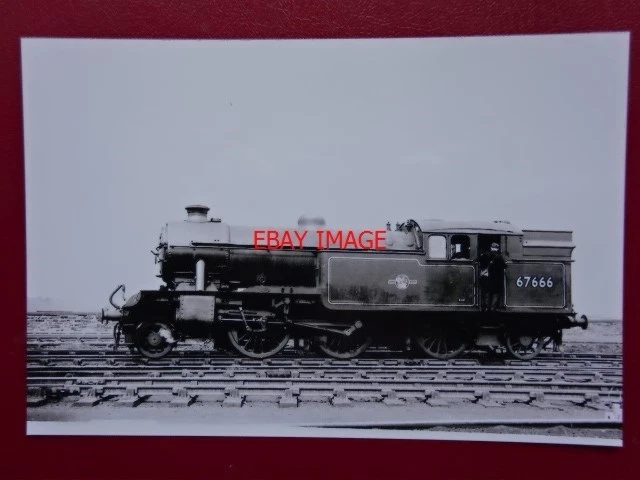 PHOTO LNER Class V1 Loco No 67666 £3.00 - PicClick UK