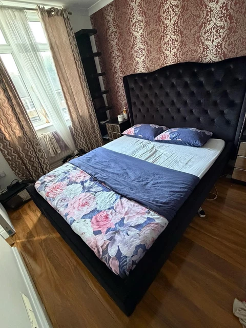 KING SIZE BED Frame Immaculate Condition £99.50 - PicClick UK