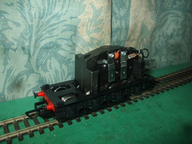 HORNBY LNER A3/A4 CLASS MOTORISED TENDER CHASSIS ONLY - BLACK WHEELS ...