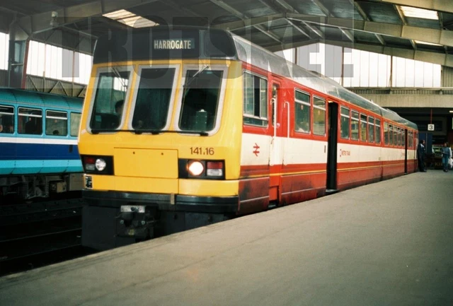 SET OF 35MM Colour Negatives BR British Rail DMU Diesel Multiple Unit ...