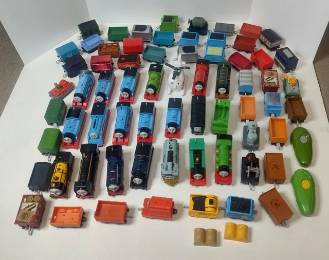 MASSIVE THOMAS & Friends Motorized Trackmaster Gullane Lot - 60+ Pieces ...