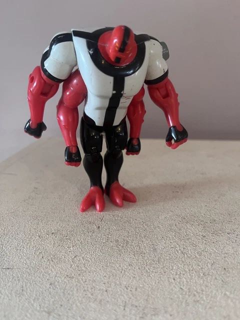 BEN 10 ALIEN Heroes Bandai 2006 Four Arms Toy Action Figure 4 Inch £7. ...