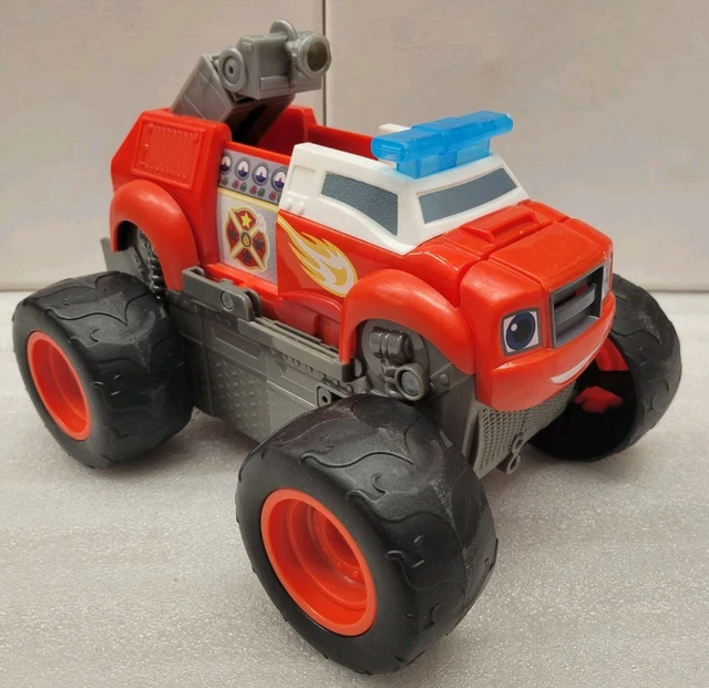 BLAZE & THE Monster Machines Transforming Fire Truck / Race Car 2015 ...