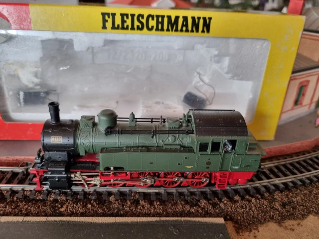 FLEISCHMANN HO LOCOMOTIVE 050 Wurtemberg 3 rails CA digitalisée ...