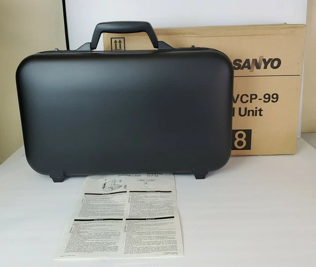 SANYO BLACK LOCKING Hard Carry Case with Keys Camera Camcorder NEW $25. ...