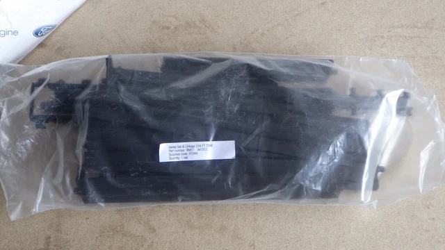 FORD FOCUS SHUTTER vanes for front panel mk3 genuine new 1786095 £30.00 ...