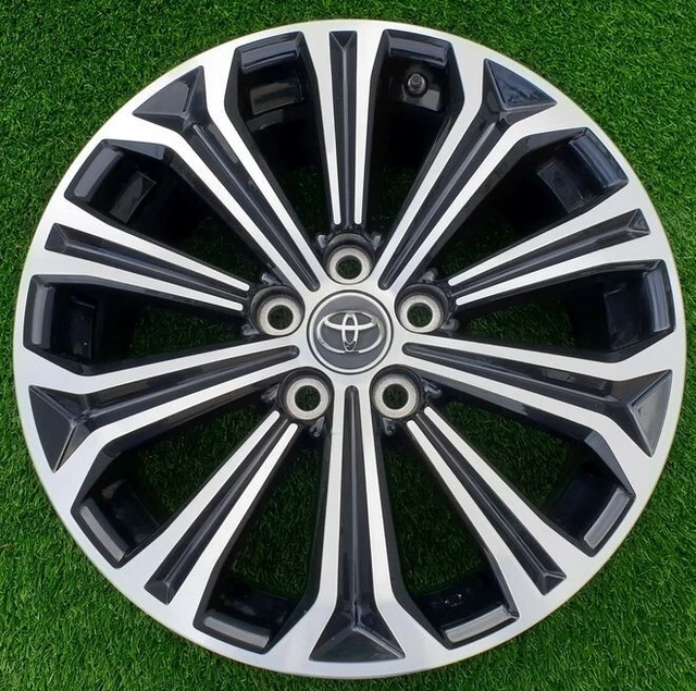 TOYOTA COROLLA JANTES alu 17 pouces 7.5J 5x114.3 ET40 4261102R30 EUR ...