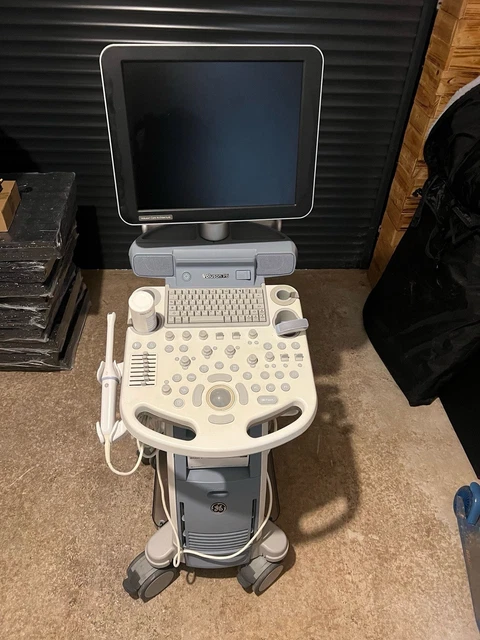 GE VOLUSON P6 Ultrasound Machine with transabdominal and transvaginal ...