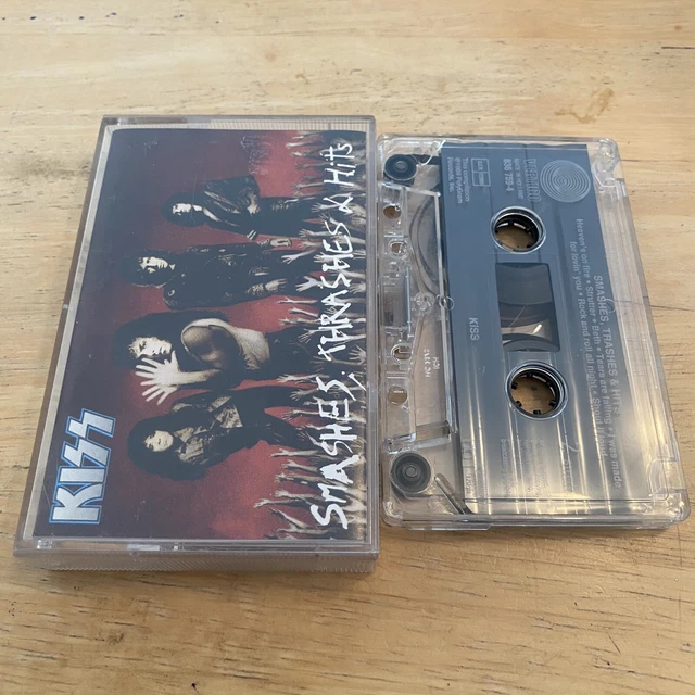 🌟KISS🌟SMASHES🌟CASSETTE ALBUM🌟1980S🌟HARD ROCK🌟HEAVY Metal🌟Uk🇬🇧Seller🌟 £9 ... 🌟KISS🌟SMASHES🌟CASSETTE ALBUM🌟1980S🌟HARD ROCK🌟HEAVY Metal🌟Uk🇬🇧Seller🌟 £9 ...